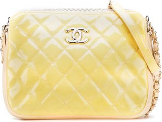 Chanel Hobo Bags - Quilted Patent Chain Double Zip Crossbody - Gr. unisize - in Gelb - für Damen