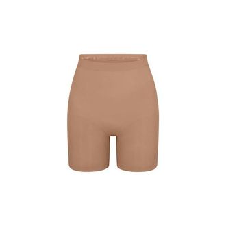 SKIMS Shorty taille-haute sculptant