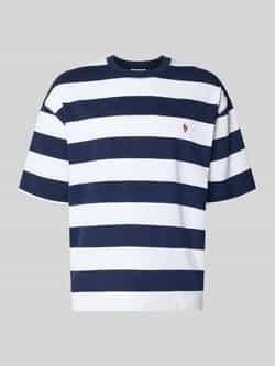 Review T-Shirt mit Label-Stitching und Rundhalsausschnitt
