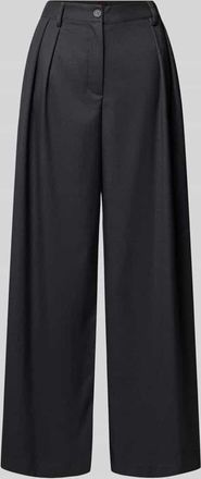 Stefanel Loose Fit Hose mit weitem Bein und gelegten Falten