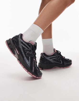 New Balance 1906R - Sneaker in Grau und Silber