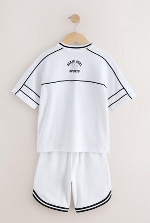 Next T-Shirt & Shorts Varsity T-Shirt und Shorts im Set (2-tlg)