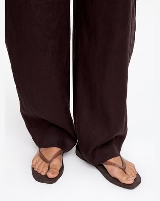 Arket Sleepers Tapered Flip Flops -Braun