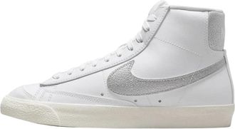 Nike Femme, Chaussures, Blanc, Taille: 38 1/2 EU Baskets Style R&eacute;tro