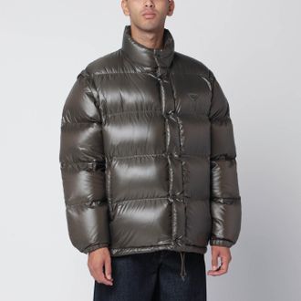 Prada Camouflage Daunenjacke aus Re-Nylon