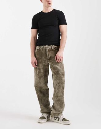 Levi's 578 - Weit geschnittene Jeans in Camouflage-Waschung-Neutral