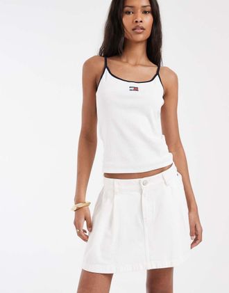 Tommy Jeans Mini-jupe pliss&eacute;e en serg&eacute; - Blanc