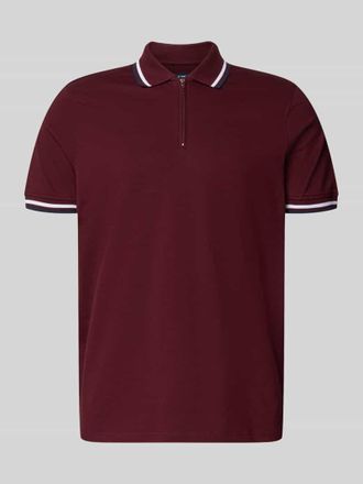Mc Neal Slim Fit Poloshirt mit Kontraststreifen und Rei&szlig;verschluss
