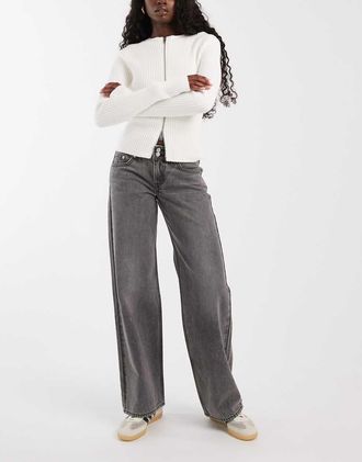 Levi's Superlow Loose Jeans in verwaschenem Grau