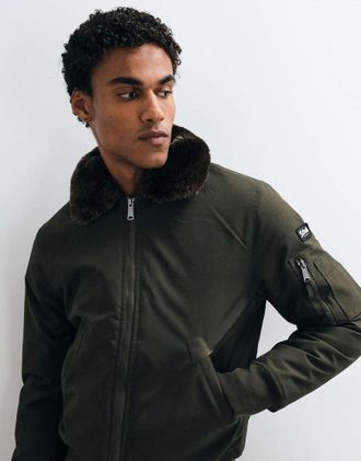 Schott NYC Bomberjacke mit Faux-Fur-Kragen in Braun-Khaki