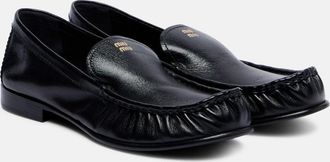 Miu Miu Mocassins en cuir à logo
