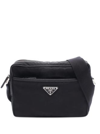 Prada 2013-2025 Schultertasche aus Re-Nylon und Saffiano - Schwarz