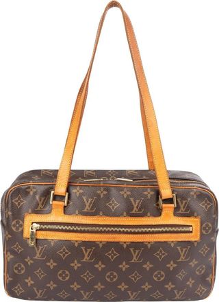 Louis Vuitton Crossbody Bags - Louis Vuitton Canvas Monogram Cite GM Shoulder Bag - Gr. unisize - in Braun - für Damen