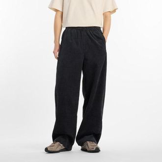 New Balance Damen Lunar New Year Woven Pant in Schwarz, Baumwolle, Gr&ouml;&szlig;e XL