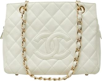 Chanel Sac port&eacute; &eacute;paule Pre-owned Caviar (Petit Timeless Tote) - Femme - Pre-owned - Blanc - Taille: ONE Size