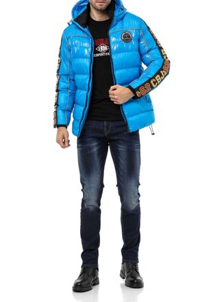 Cipo & Baxx Herren Mantel CM218 Blau - Stylische Winterjacke im modernen Design mit warmem Innenfutter, abnehmbarer Kapuze und funktionalen Details f&uuml;r kalte Tage