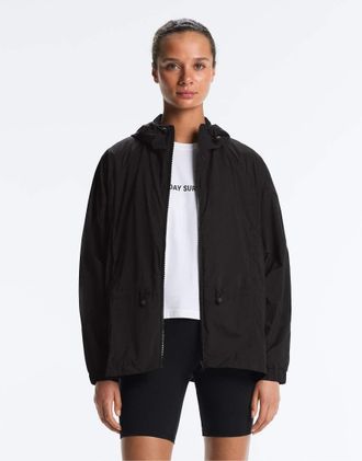 Oysho Wasserabweisende Jacke in Schwarz