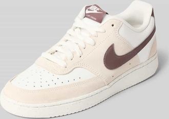 Nike Sneaker mit Logo-Patch