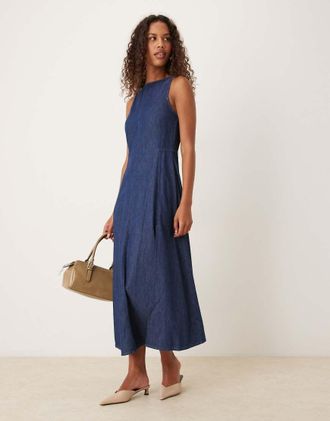 Asos Midaxi-Jeanskleid in dunklem Mittelblau mit Ringerr&uuml;cken