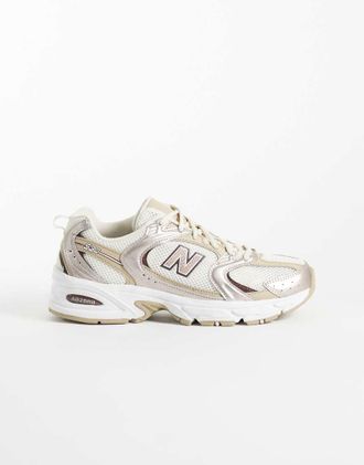New Balance 530 Sneaker in Wei&szlig; und Metallic-Bronze-Neutral