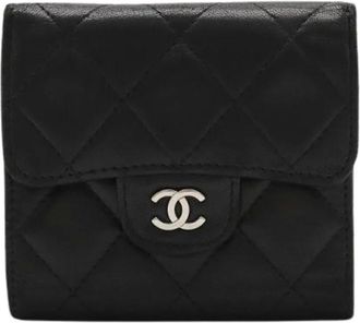 Chanel Portefeuille matelass&eacute; en cuir doccasion - Femme - Pre-owned - Noir - Taille: ONE Size