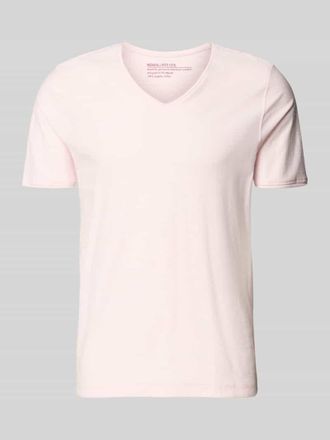 Mc Neal T-Shirt mit geripptem Rundhalsausschnitt