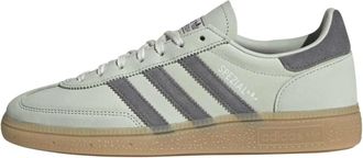 adidas Sneaker