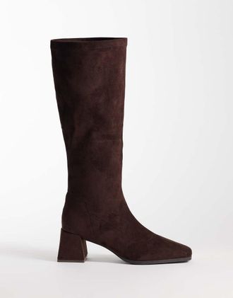 London Rebel Angela Kniehohe Stiefel aus Kunstwildleder mit Stretch und Blockabsatz in Braun