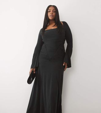Asos Curve ASOS DESIGN Curve Maxikleid mit eckigem Ausschnitt, gerafftem Oberteil und in Schwarz