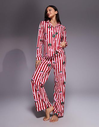 Boux Avenue Ensemble pyjama en polaire &agrave; rayures et imprim&eacute; de No&euml;l avec sac, haut &agrave; manches longues et pantalon-Multicolore